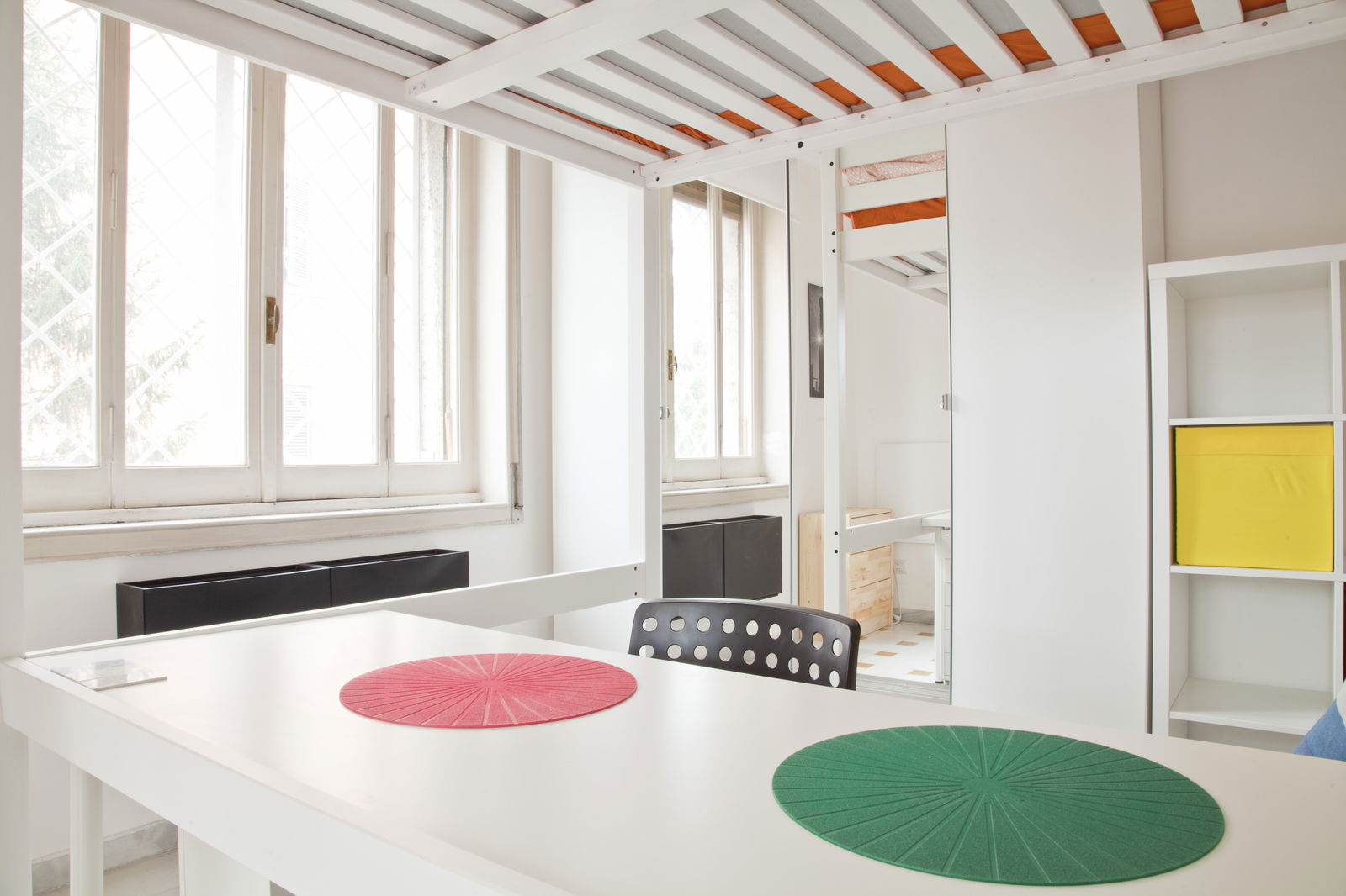 Room in a private home Roma (235507) | SINGLE ROOM with TERRACE facing ...